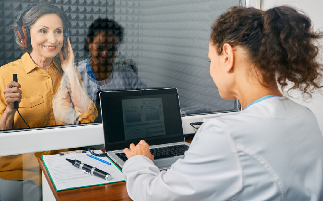 Le dépistage auditif : simple, rapide et souvent révélateur